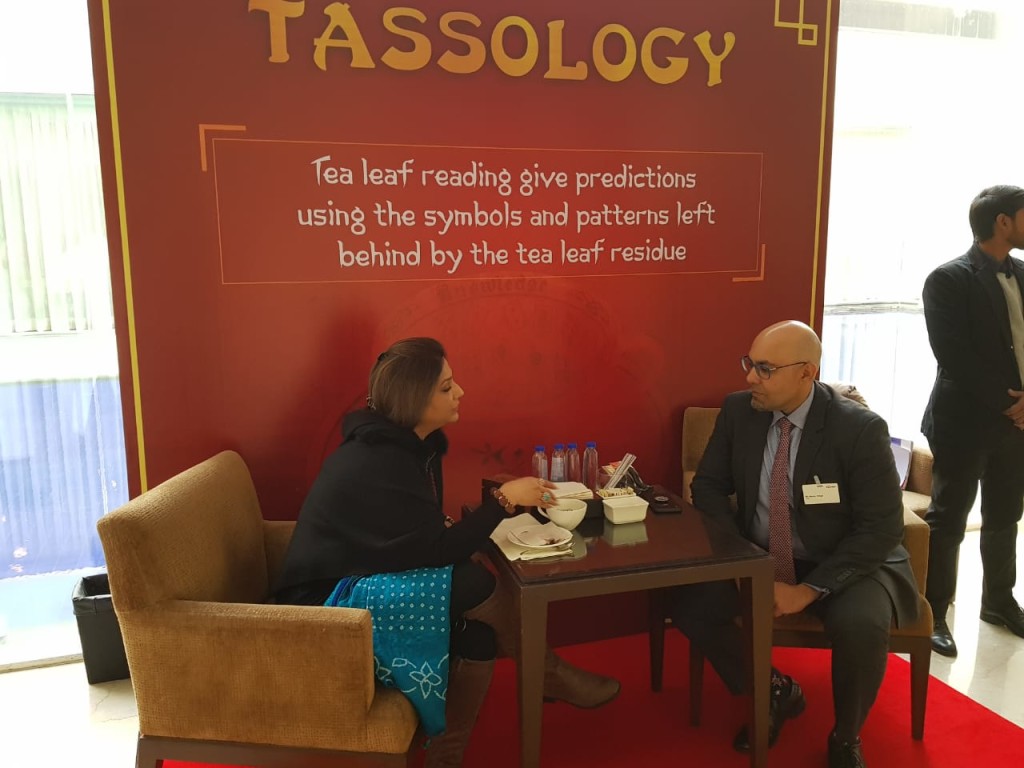Tea Leaf Reading – Neera Sareen: International Master in Tarot Reading ...